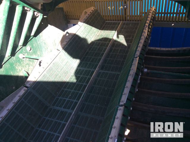 Lot of 2 Shale Shakers & (1) Scalper Tank in Nisku, Alberta, Canada ...