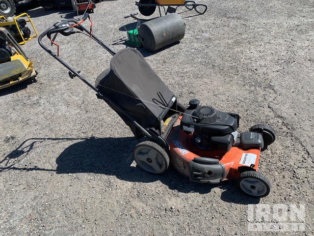 2016 Husqvarna HU700F Walk-Behind Lawn Mower in Davenport, Florida ...