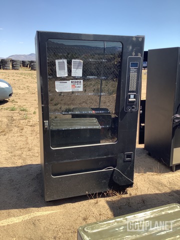 Surplus Wittern 3185 Vending Machine in Doyle, California, United ...