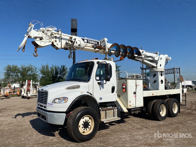 2015 Terex Telelect Commander C6060 on 2016 Freightliner M2 6x6 Digger ...