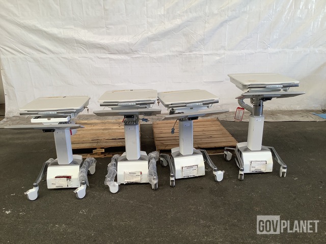 Surplus (4) Altus Clio Powered Laptop Carts in Kapolei, Hawaii, United ...