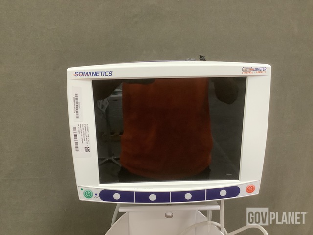 Surplus (1) Somanetics Invos 5100C Oximeter & (1) Verathon BVI-9400 ...