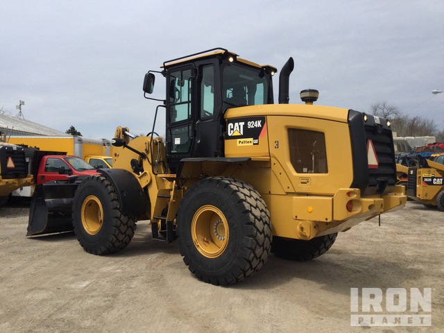 2015 Cat 924K Wheel Loader in Glen Ellyn, Illinois, United States ...