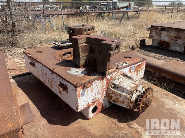 Lot 420 - John Deere Rotary Table in Pampa, Texas, United States ...