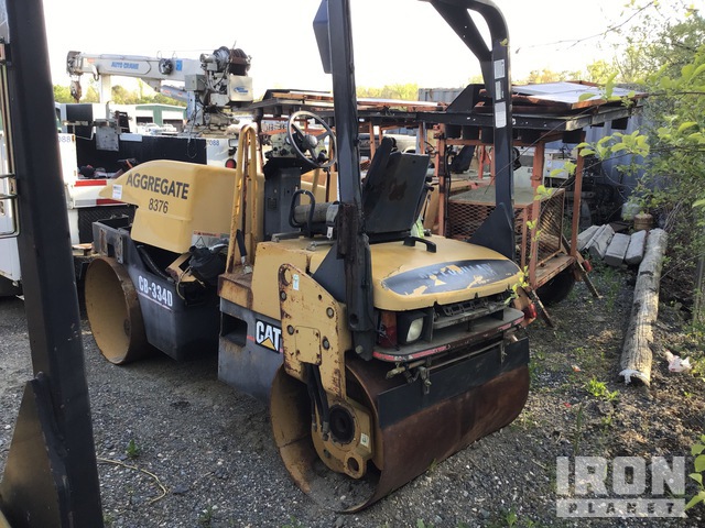 2001 Cat CB334D Double Drum Roller in Odenton, Maryland, United States ...