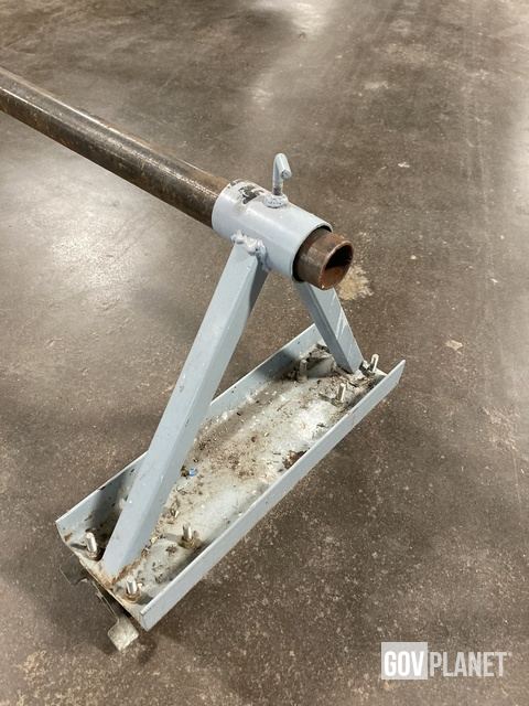 Rolled Roofing / Carpet Dolly Warehouse Shop Flooring Business in ...