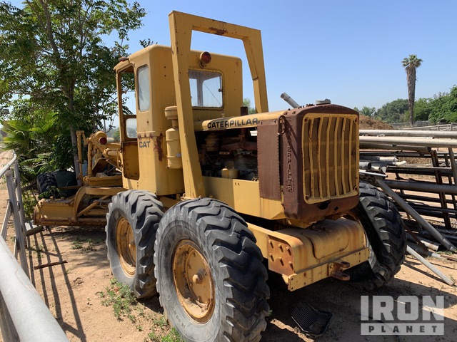 1953 Cat 12 Motor Grader in Riverside, California, United States ...