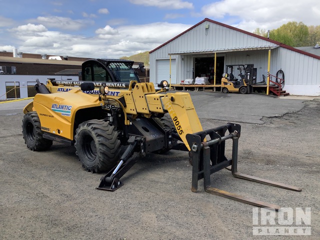 2009 Haulotte HTL9055 Telehandler in Waterbury, Connecticut, United ...