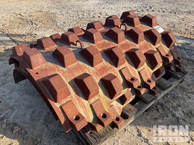 66 in Padfoot Shell Kit - Fits Bomag 66” in Anderson, South Carolina ...