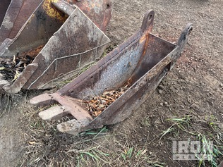 Case 300 mm Backhoe Rear Bucket in Hamilton, Victoria, Australia (Asia ...