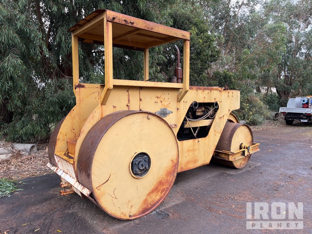 Moore 3 Wheel Roller in Hamilton, Victoria, Australia (IronPlanet Item ...