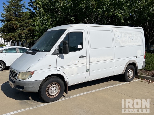 2006 Freightliner Sprinter 2500 4x2 Van in Concord, California, United ...