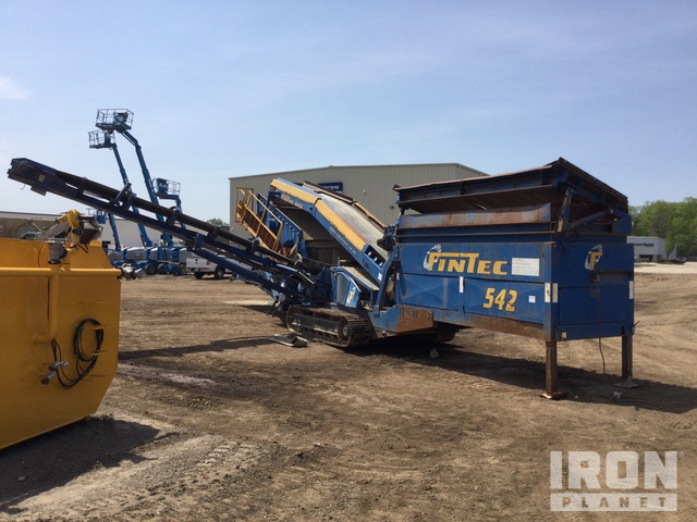 Surplus 2005 Fintec 542 Tracked Screen Plant in Byron Center, Michigan ...