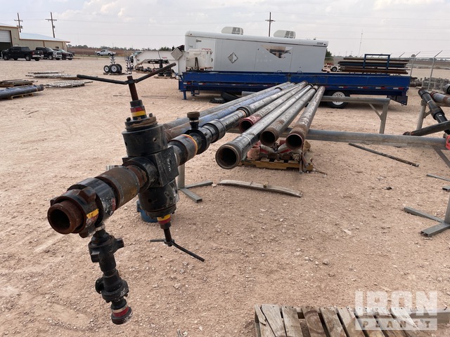 Assorted Lubricator Iron & Wireline B.O.P. in Levelland, Texas, United ...