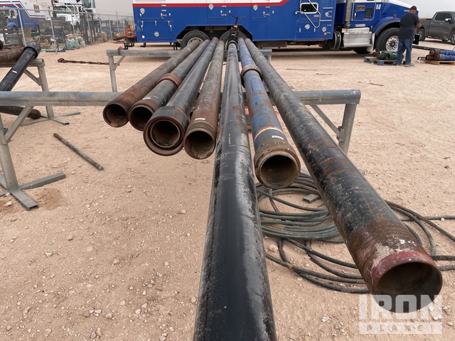 Assorted Lubricator Iron & Wireline B.O.P. in Levelland, Texas, United ...