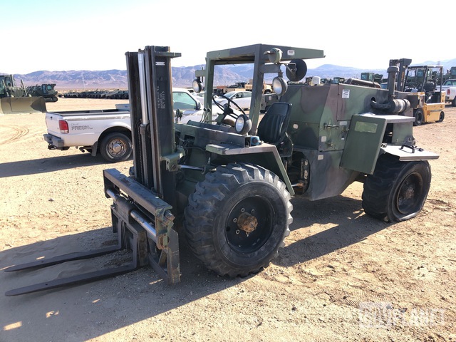 Surplus Case M4K Rough Terrain Forklift in Yermo, California, United ...